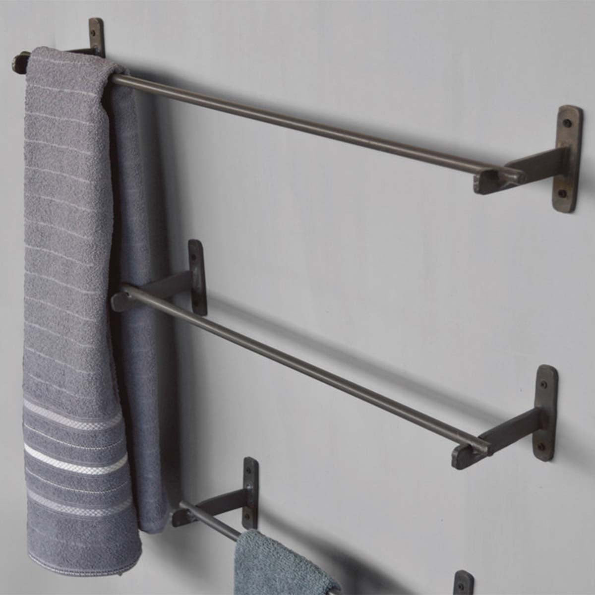 Wrought Iron Towel Rods Wrought Iron Towel Bar Ranch 16 Inch Iron