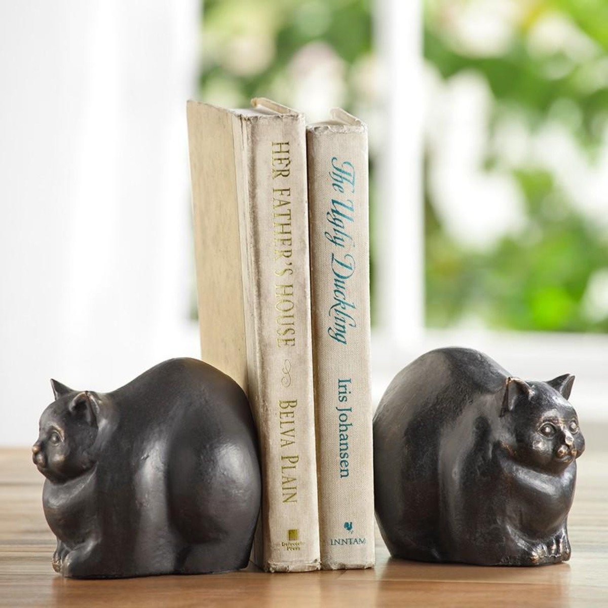 Decorative Bookends & Display Stands | Unique Bookends - Iron Accents